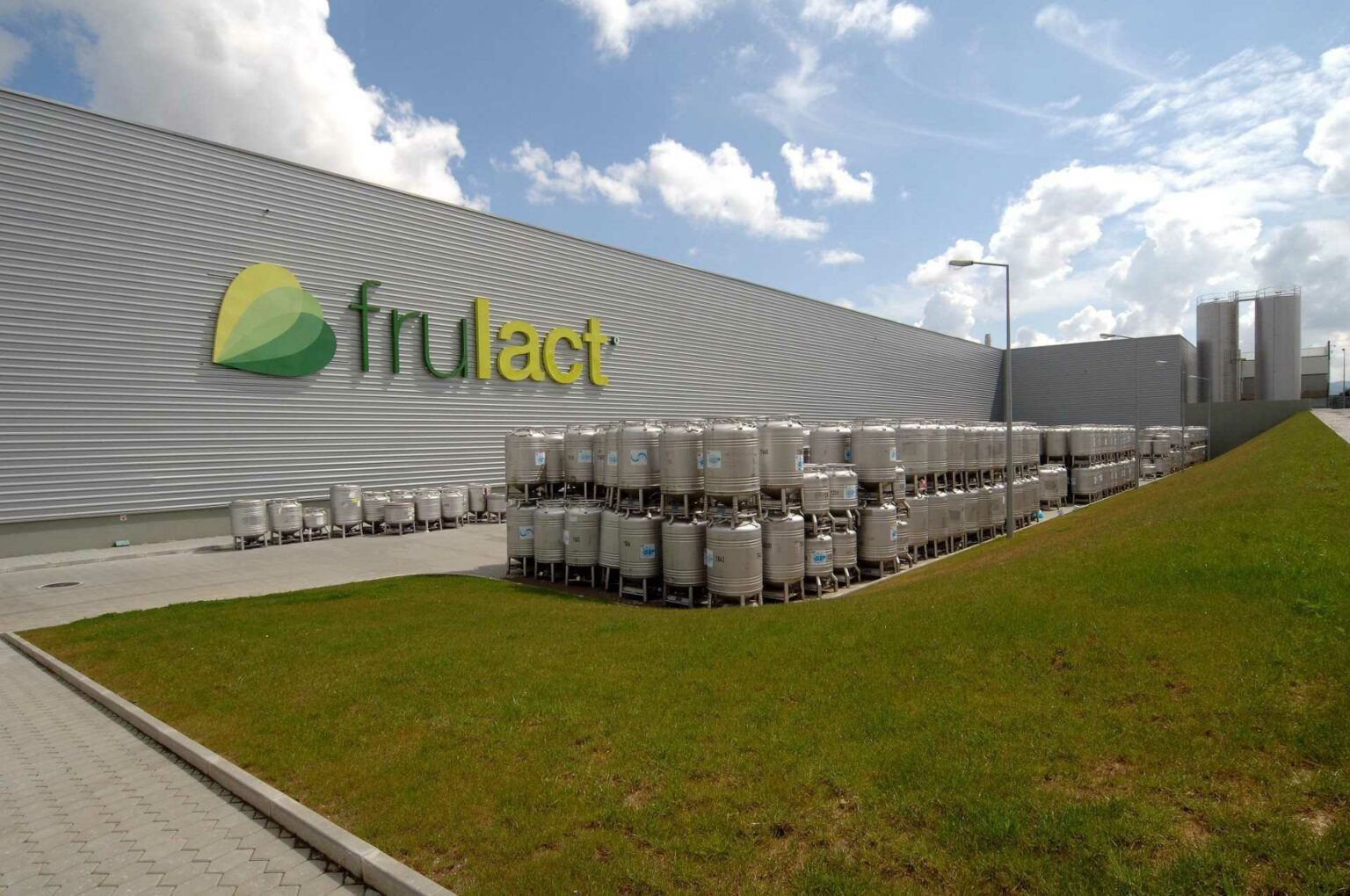 Portuguesa Frulact é vendida à Nexture por 600 milhões de euros ...