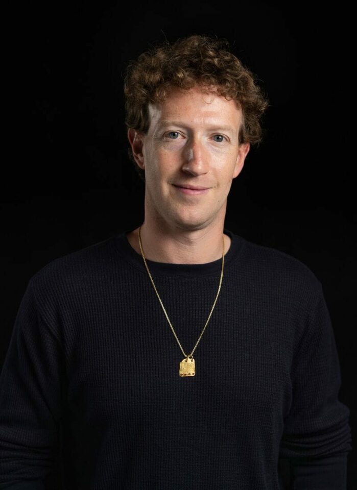 Mark Zuckerberg perde 2% da fortuna num só dia